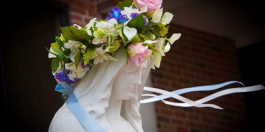 6 Ways to Honor Mary in May | Holy Family Parish